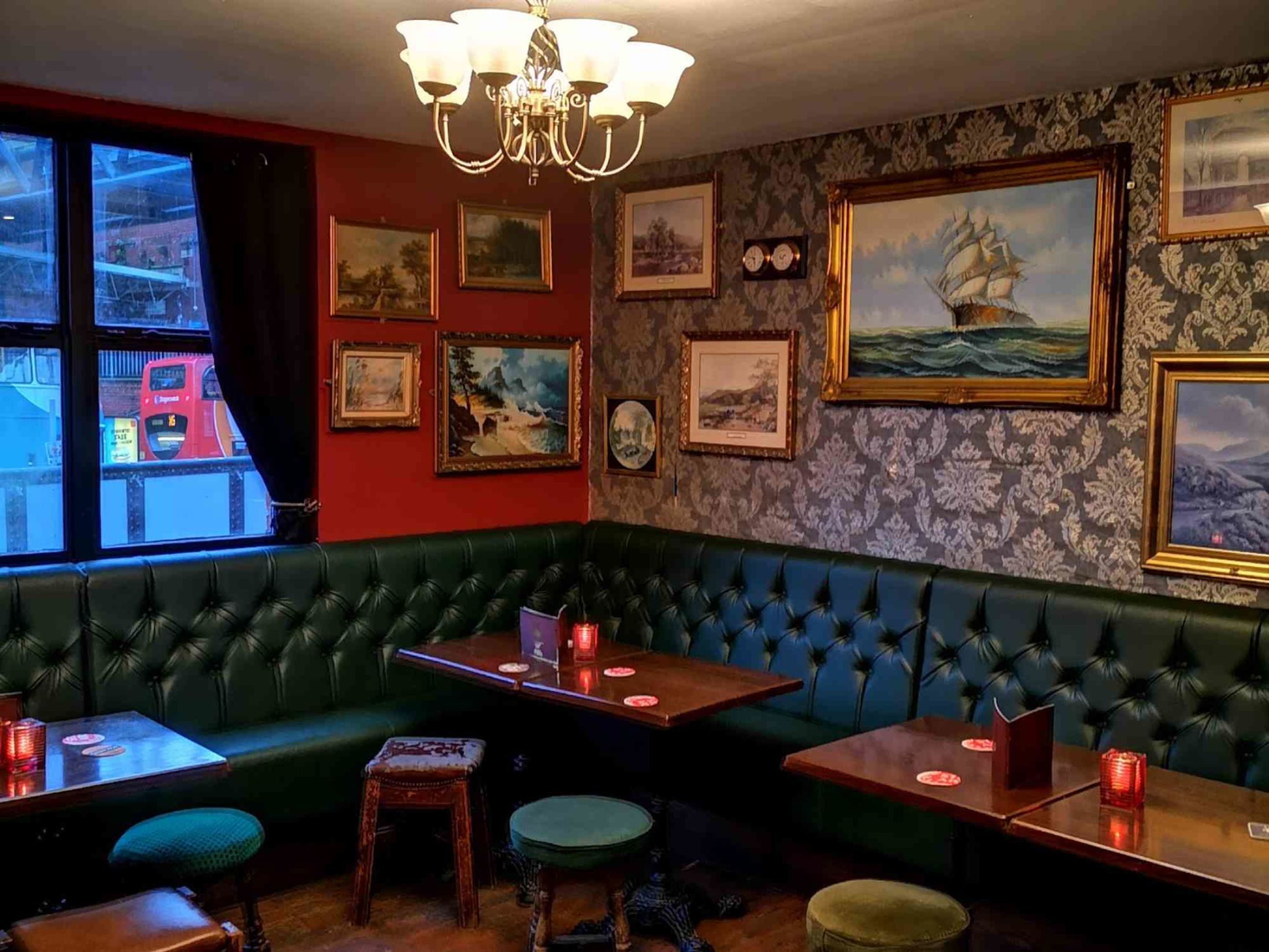 Best Bars in Manchester | 30 Cool Bars in Manchester