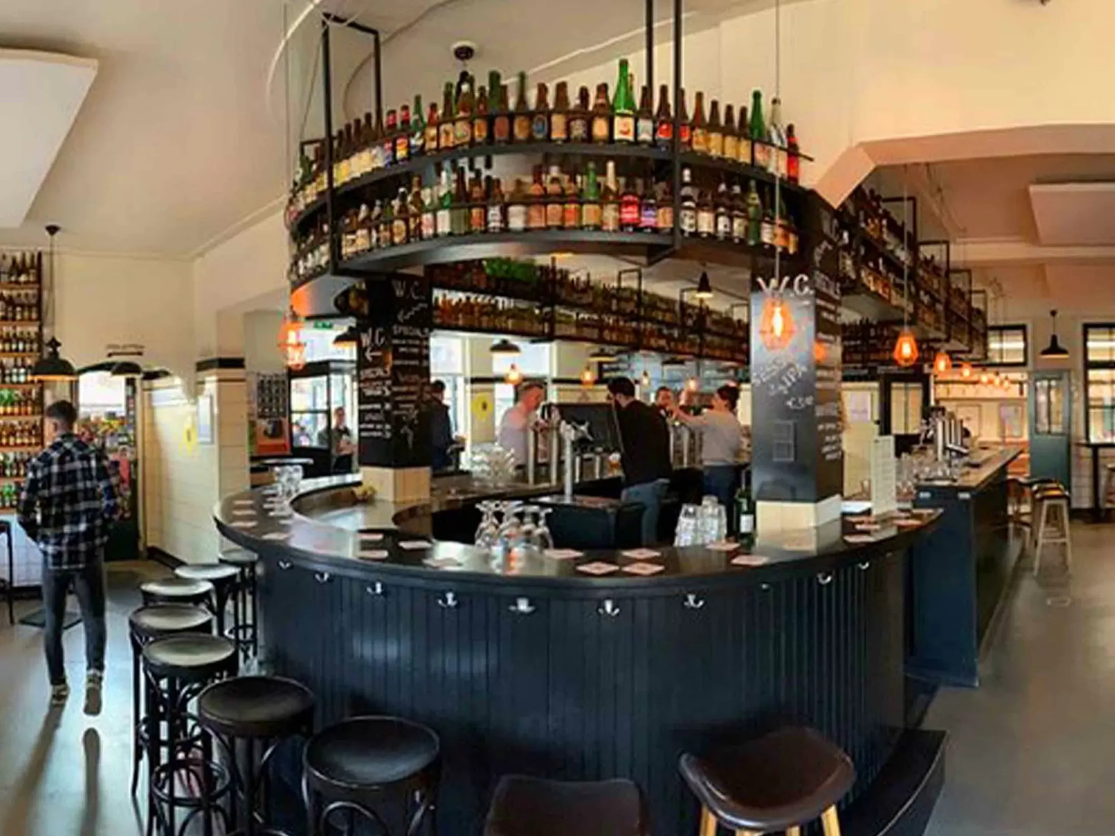 Best Bars in Amsterdam | Where To Drink in Amsterdam