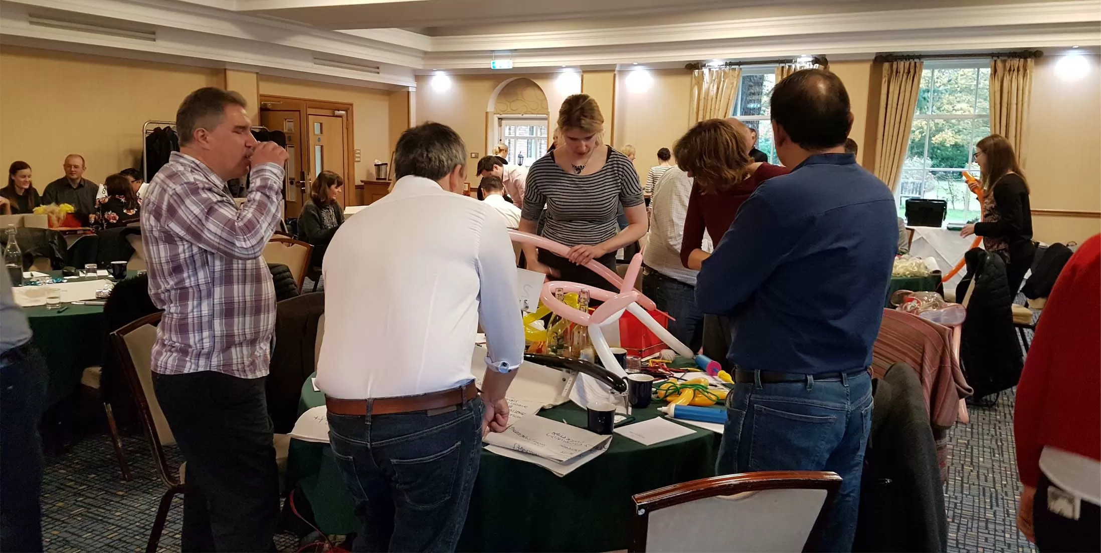 49+ London Team Building Activities - Lots of Ideas